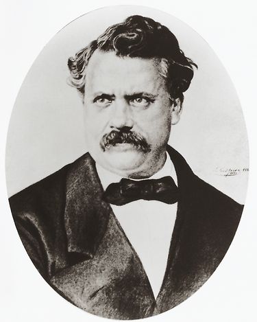 Notre histoire dans l'histoire | LV Careers